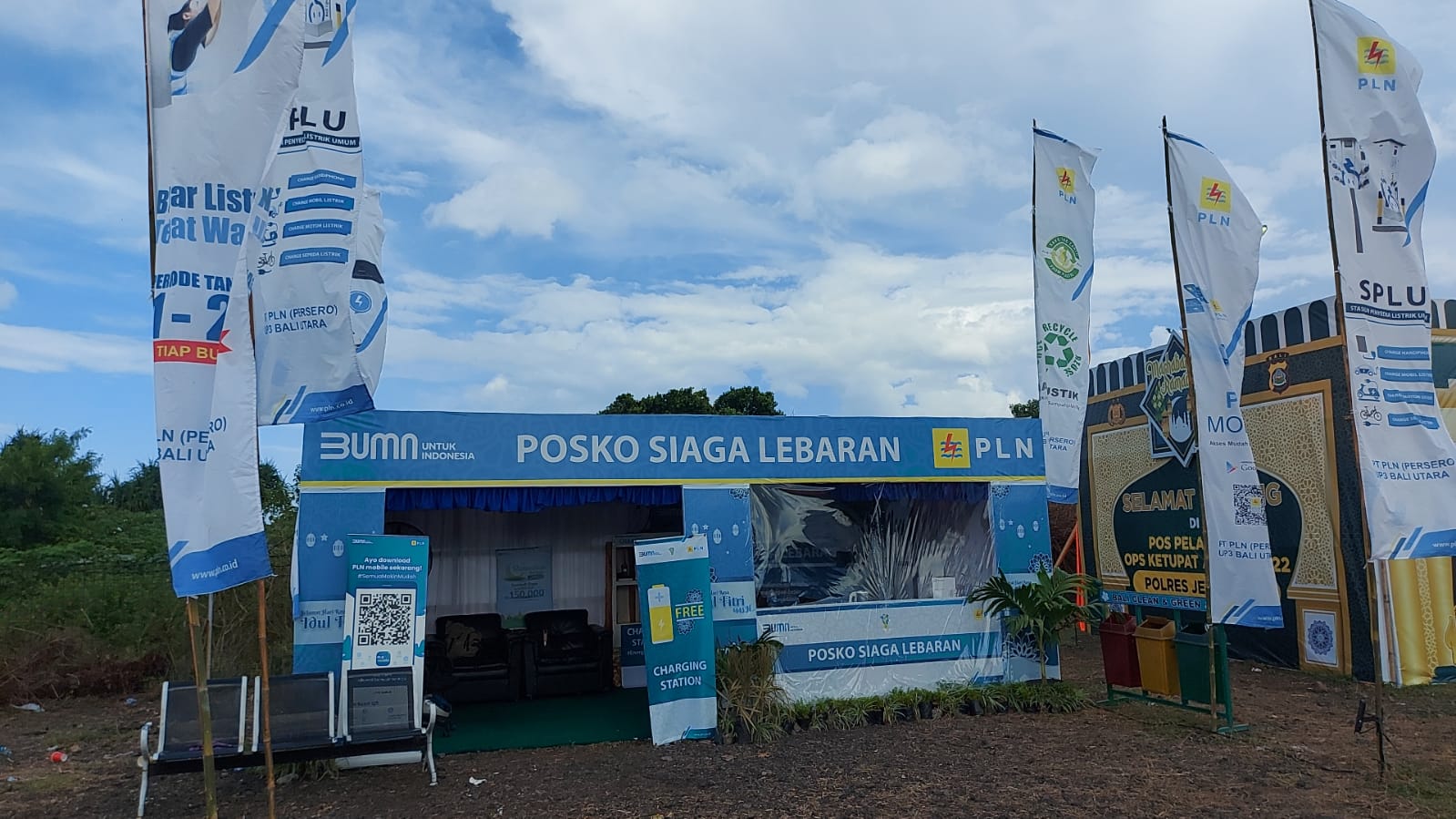 Ngantuk? Yuk Singgah di Posko Mudik PLN Bali - Bali Politika