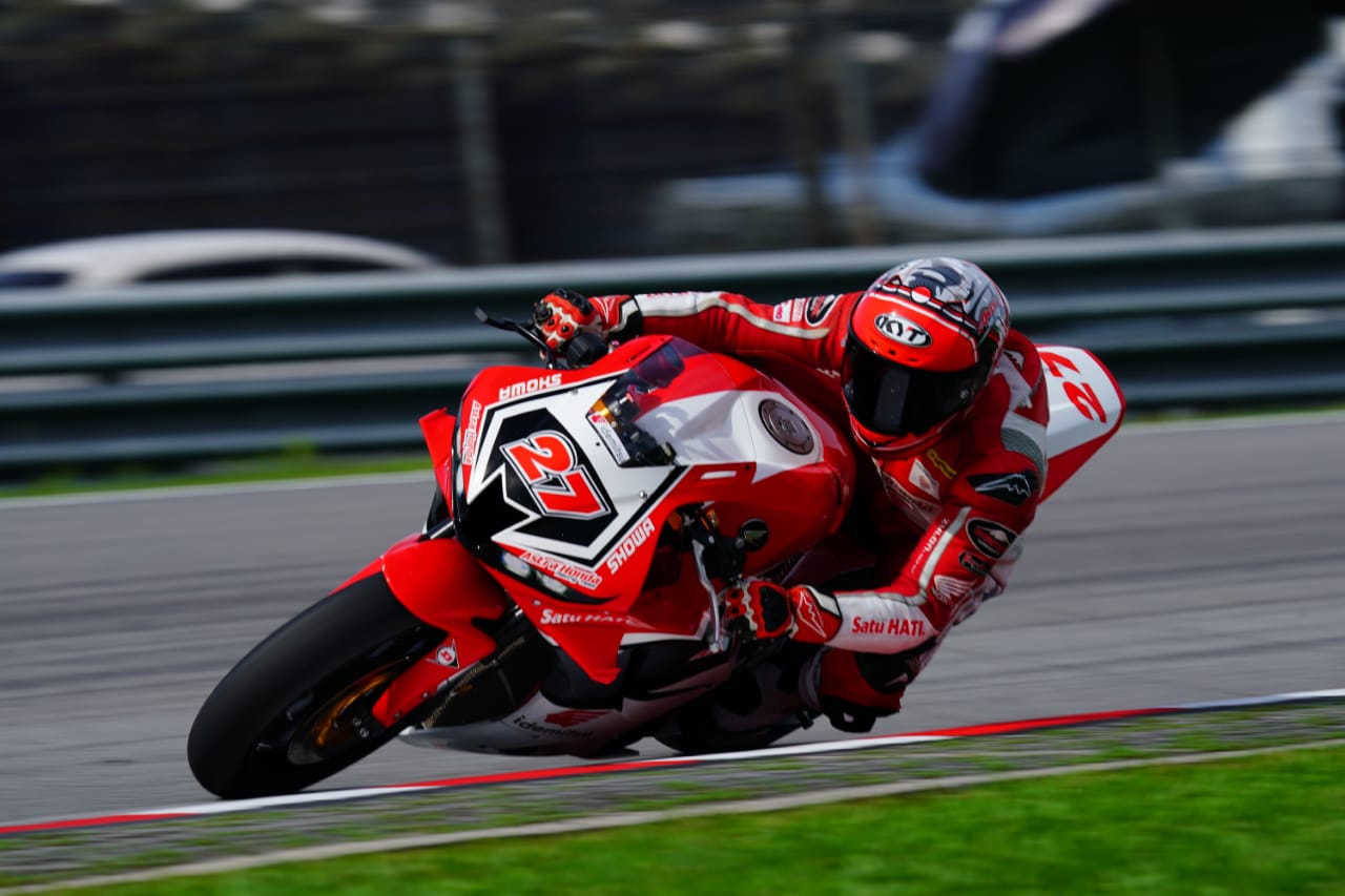 Rheza Raih Podium, Merah Putih Kembali Berkibar di ARRC - Bali Politika