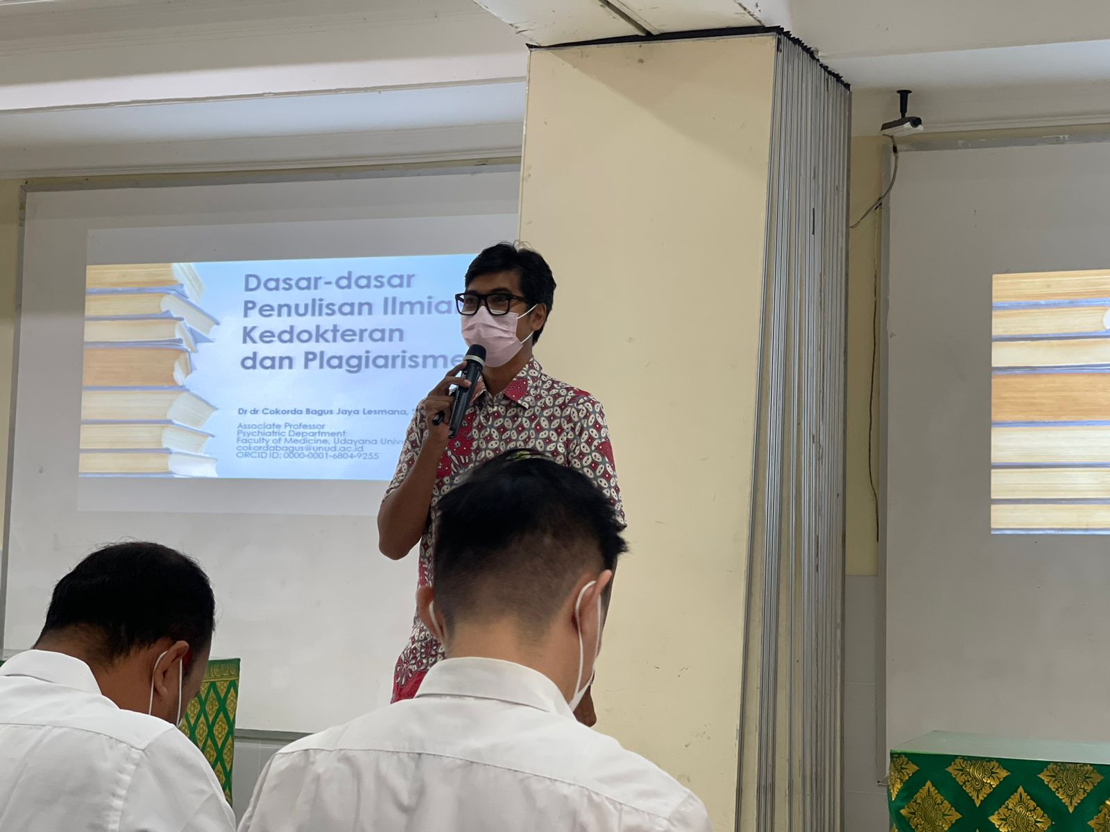 162 Residen Prodi Spesialis FK Unud Digenjot MKDU - Bali Politika