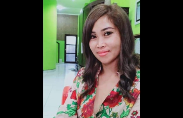 Istri Putu Pekak: Pembunuh Suami Saya Lebih dari 7 Orang - Bali Politika