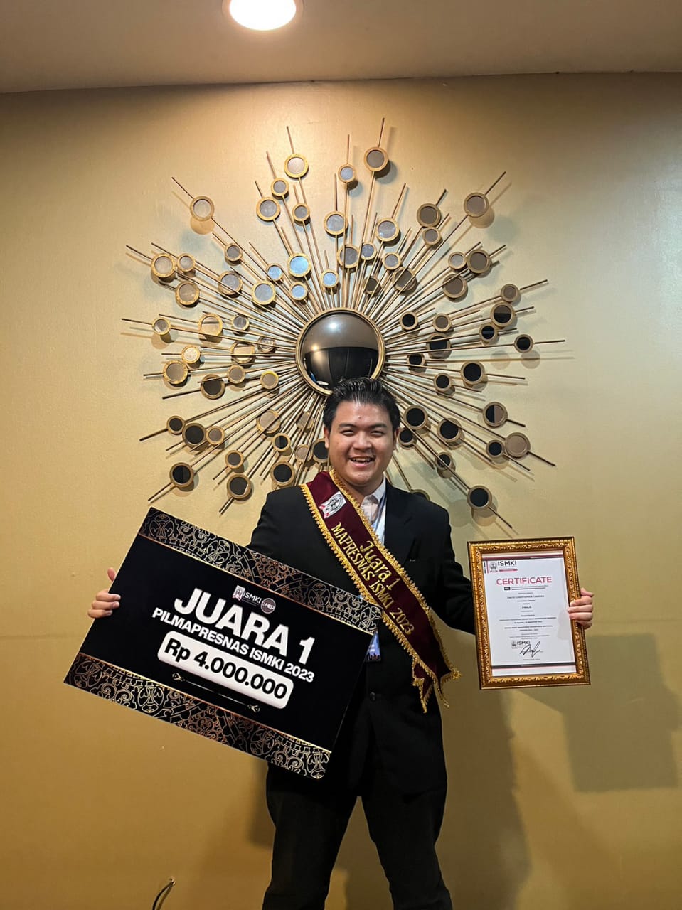 David Christoper Tjandra Terbaik Se-Indonesia - Bali Politika