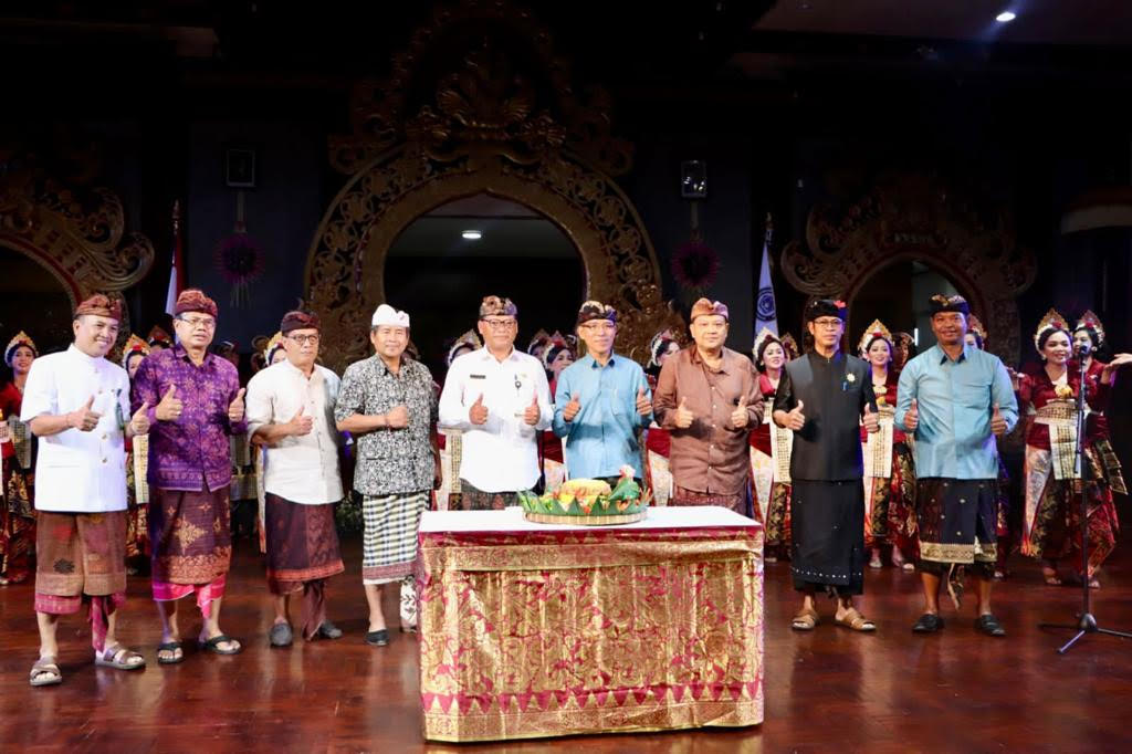 LPD, Jembatan Ekonomi Digital Desa Adat - Bali Politika