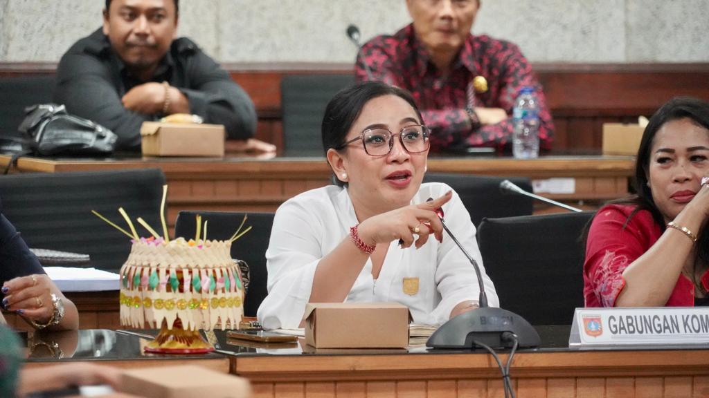 Bansos Jukir Diputus, Dewi Suyasa: Miskin Dilarang Nyaleg? - Bali Politika