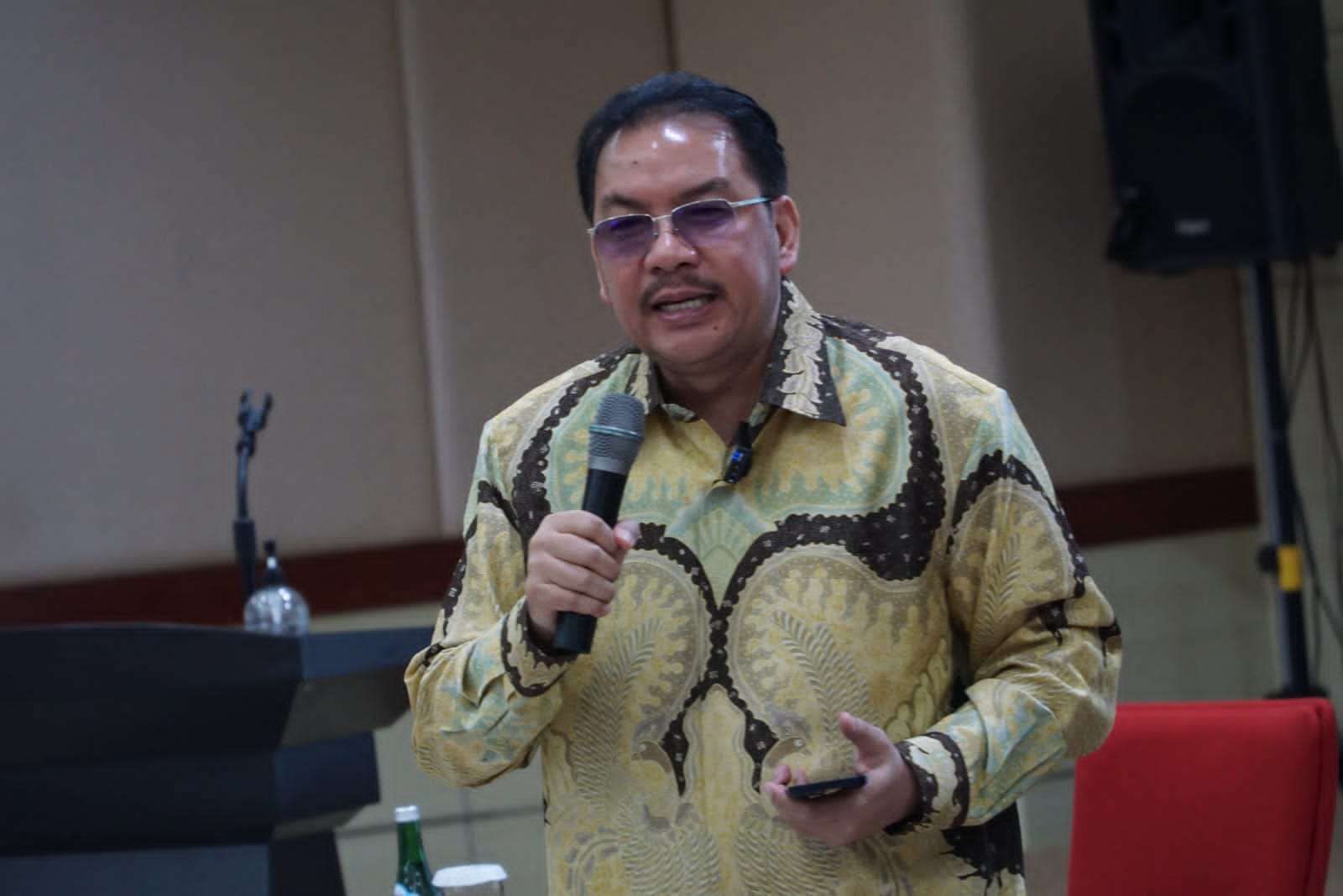 Denny JA Ungkap 5 Alasan Jadi Konsultan Politik Prabowo - Bali Politika