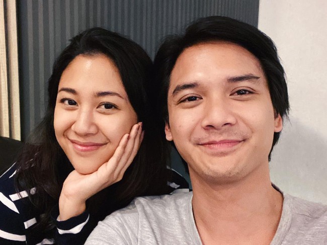 4 Tahun Menikah, Sherina Munaf Gugat Cerai sang Suami - Bali Politika